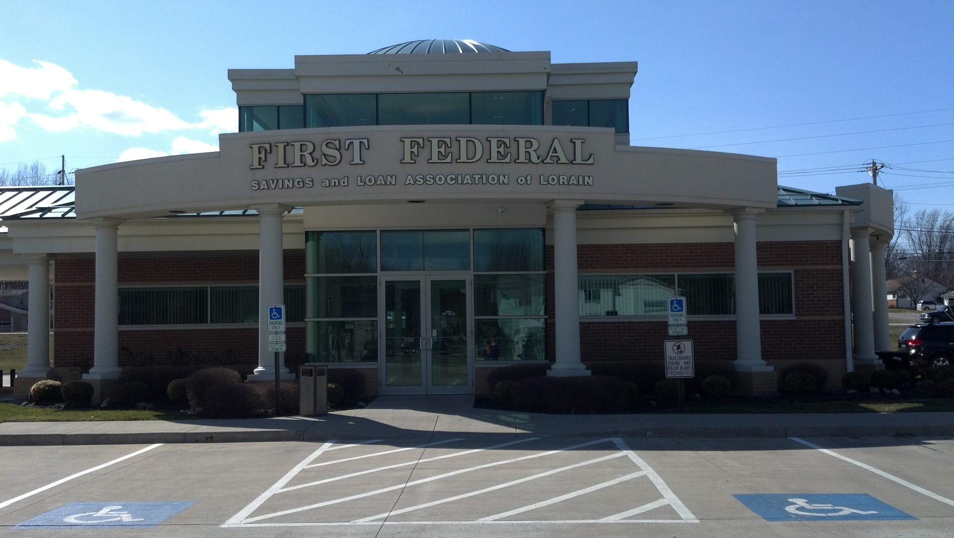 Great Banking with Community Care - Meet FF Lorain